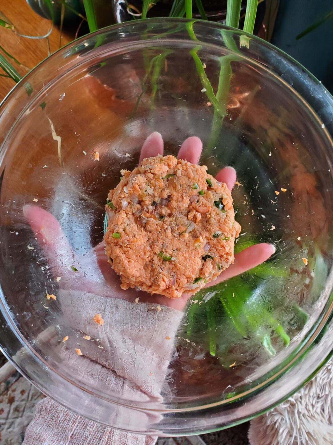 Salmon Burgers w/ Squid Ink Buns & Tartar Sauce - Catfish Out of Water