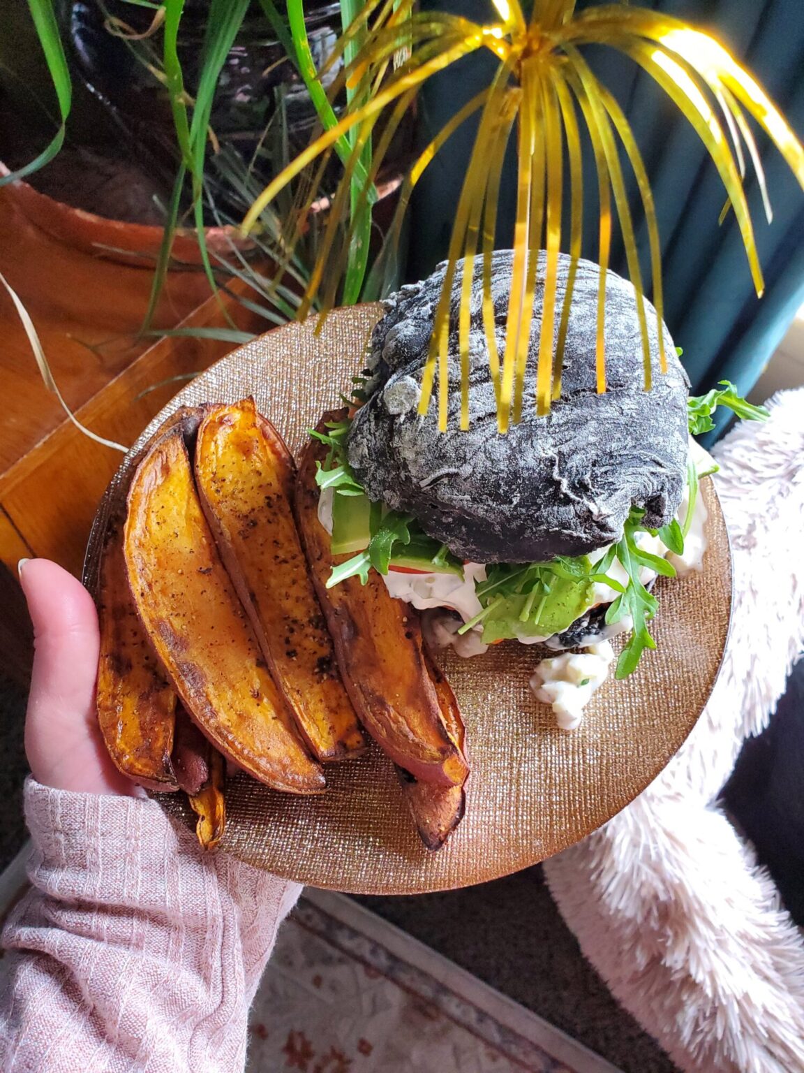 Salmon Burgers w/ Squid Ink Buns & Tartar Sauce - Catfish Out of Water